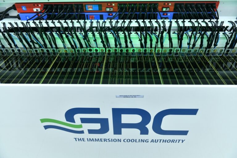 PhonePe's Green Data Center Breaks PUE Record with Indigenous Immersion ...